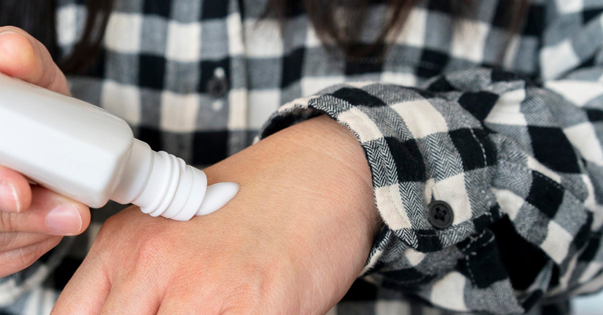 Dry Skin: 7 Expert Treatment Tips