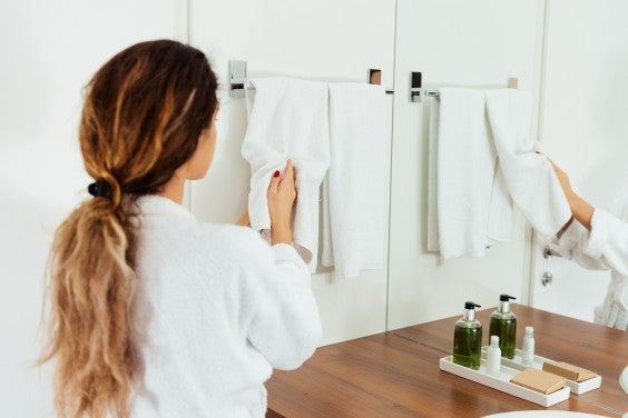Dry Skin: 7 Expert Treatment Tips