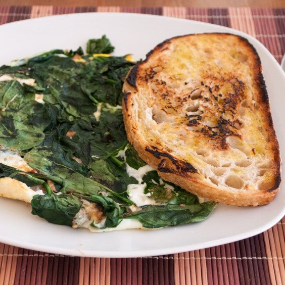 The Insanely Easy Breakfasts Food Bloggers Eat All The Time But Dont