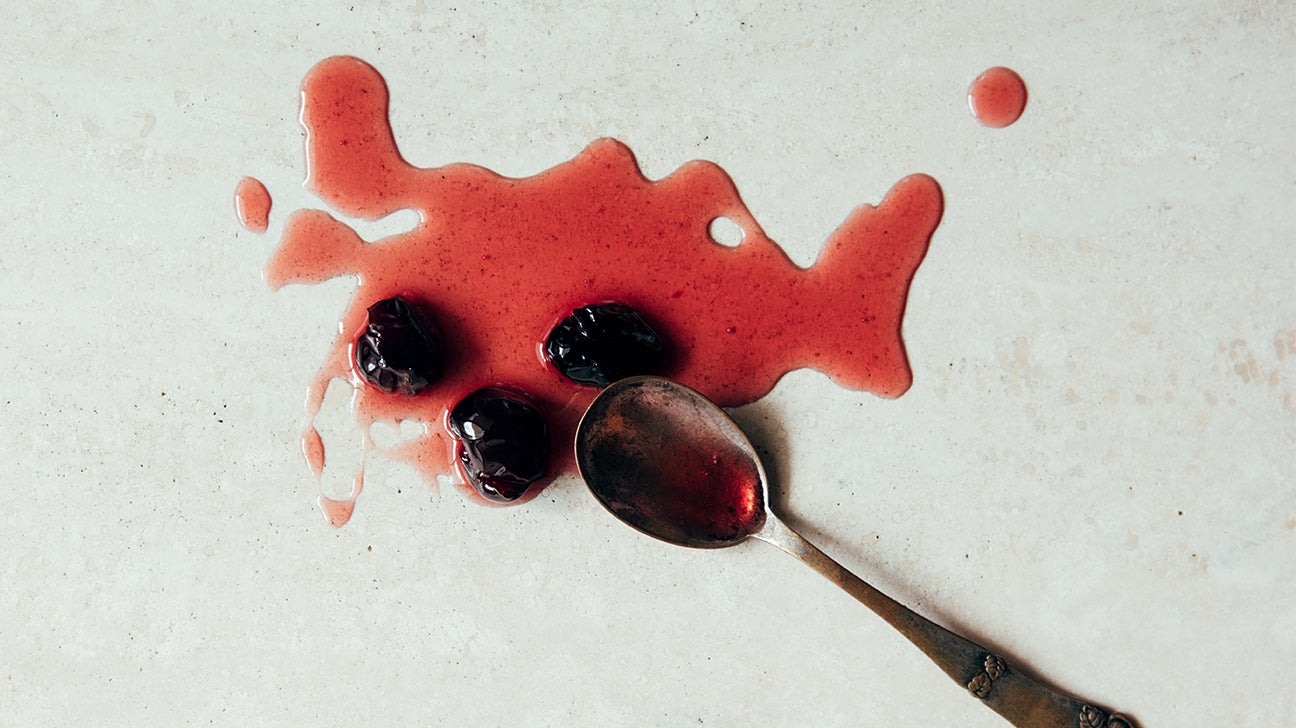 Homemade Jam: The Perfect Complement to "Quarantine" Carbs