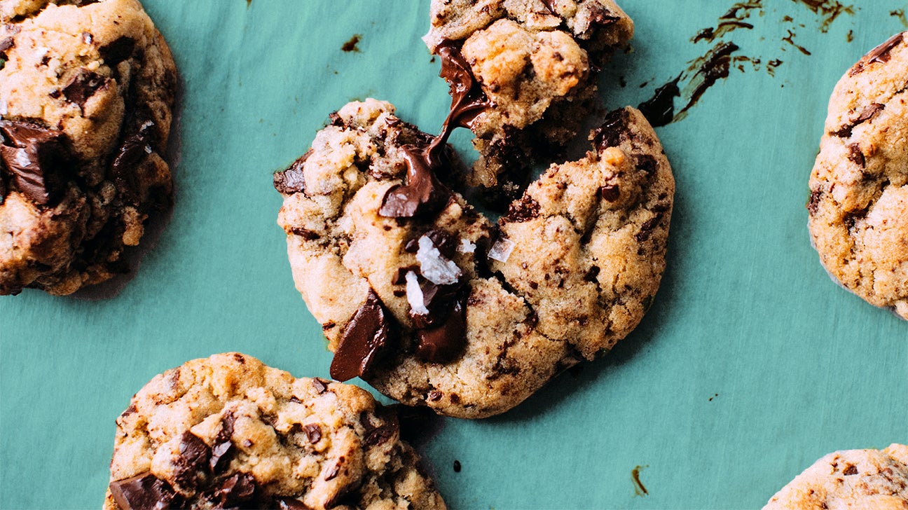 Keeping Cookies Soft: How to Make and Store Gooey Cookies
