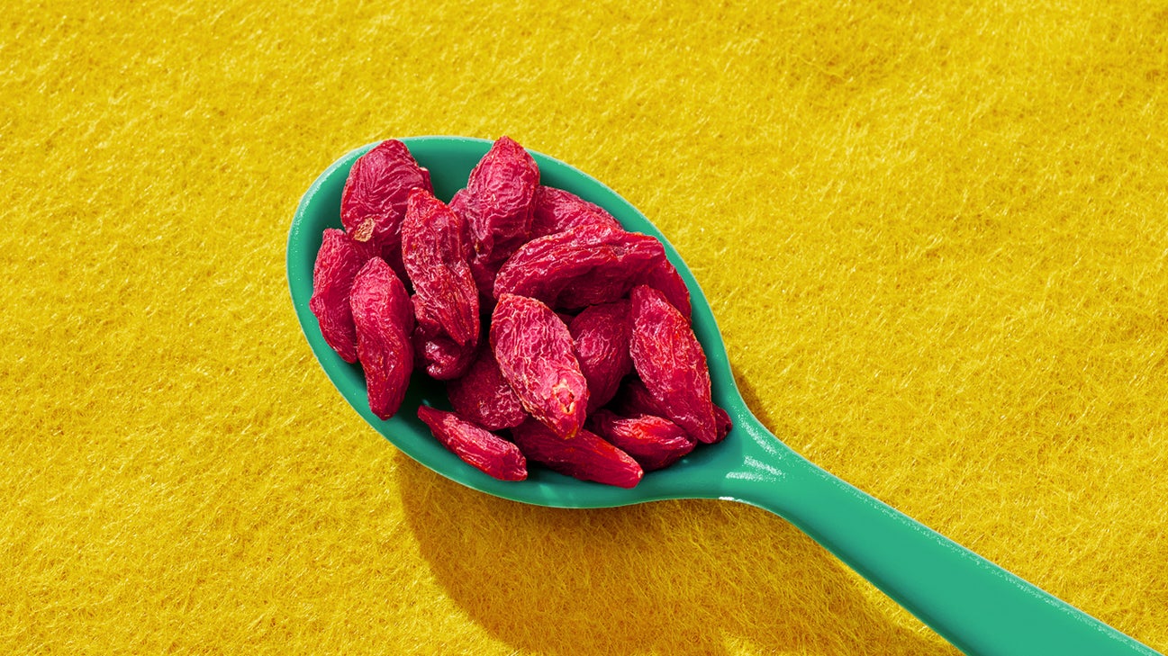 Goji Berry Benefits: Tiny Berry, Big Benefits
