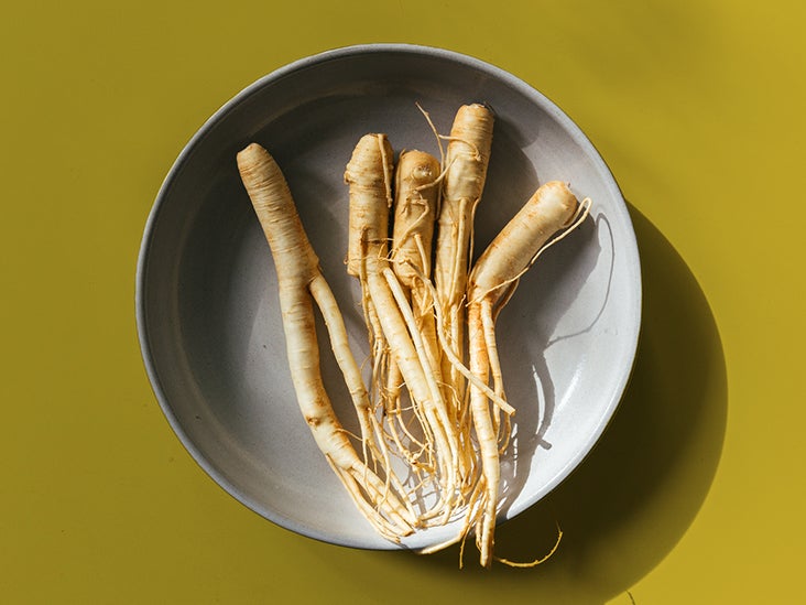 5 Ginseng Benefits for Skin and Products to Try