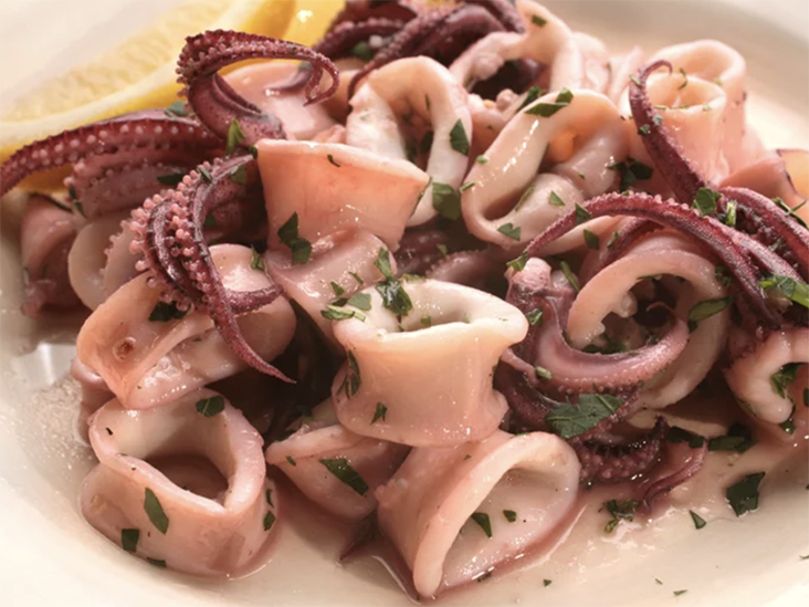 Sautéed Calamari with Parsley and Garlic