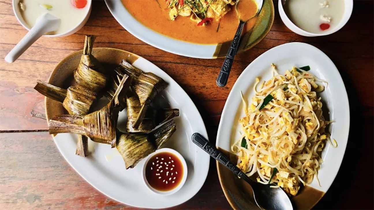 Thai Spice Paste Recipe: Ingredients and Prep