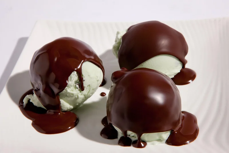 Chocolate Shell Ice Cream Topping