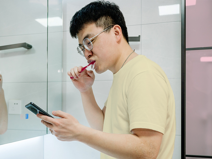 Nightly Routine: 15 Tips to Help You Sleep Better