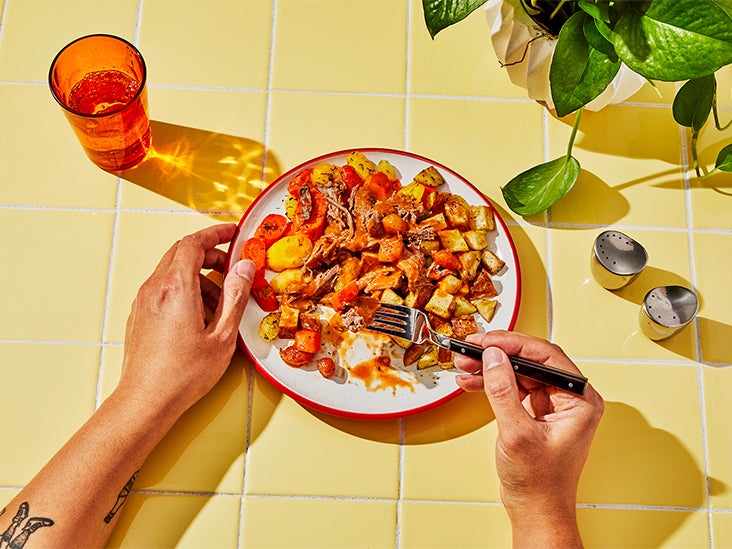 Frying Pan Paella Mixta (Paella with Seafood and Meat)