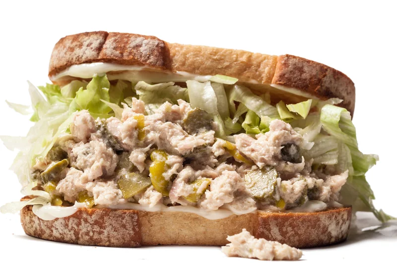 Deli-Style Tuna Sandwich