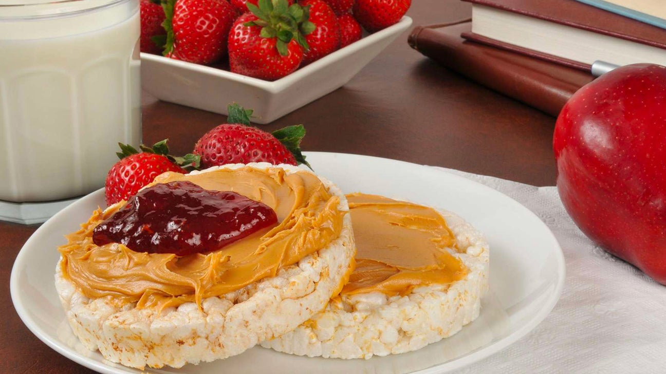 16 Best Pre-Workout Snacks: Pre-workout Nutrition, Timing, and More