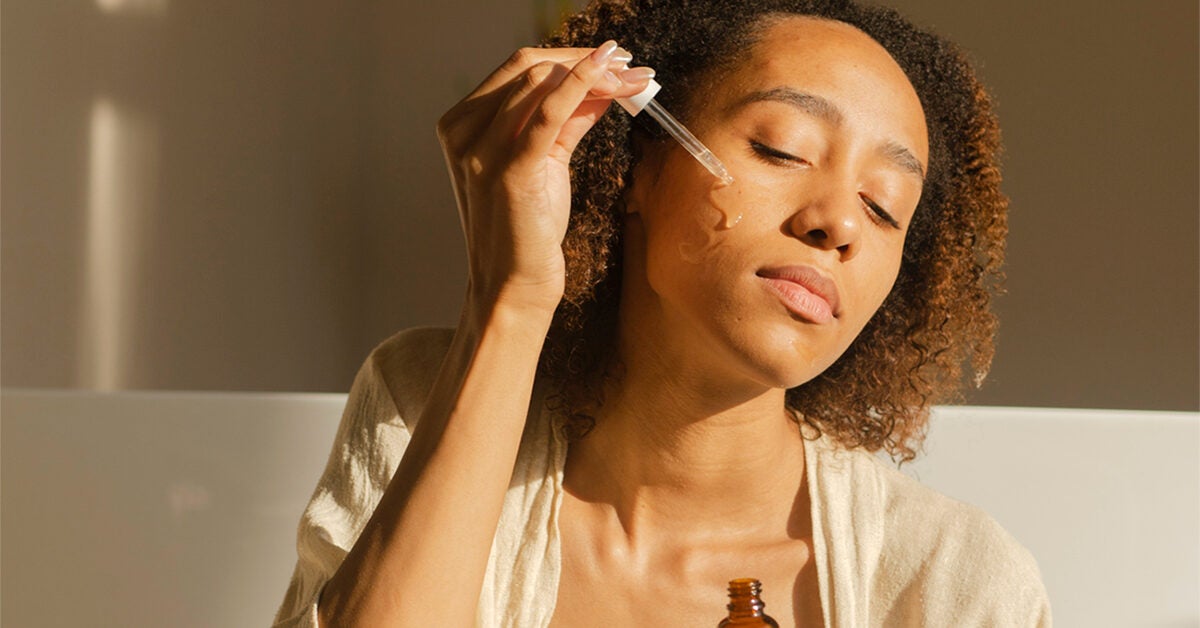 Salicylic Acid Guide: What It Is, Uses, Benefits, Safety