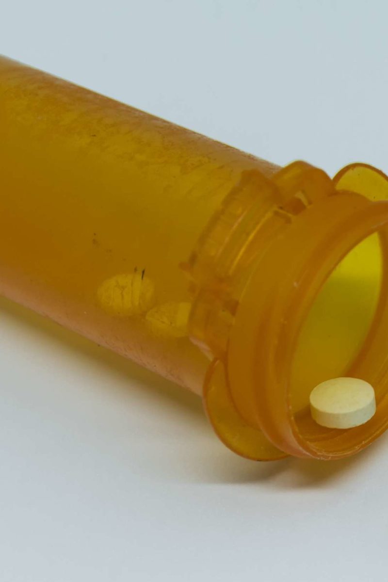 Chlorothiazide: Uses, side effects, and risks