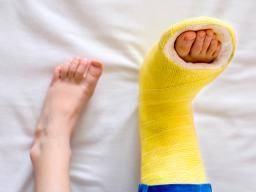 Buckle fractures: Risk factors and recovery